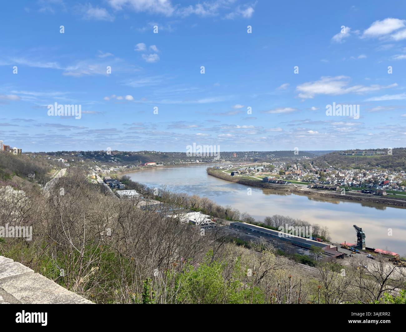 Bend in ohio river hi-res stock photography and images - Alamy