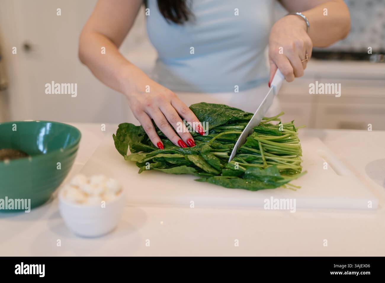 Cooking vlogger chopping fresh hi-res stock photography and images - Alamy
