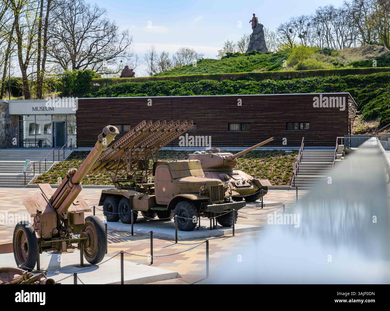 Seelow, Germany. 09th Apr, 2025. Soviet army equipment from the Second ...