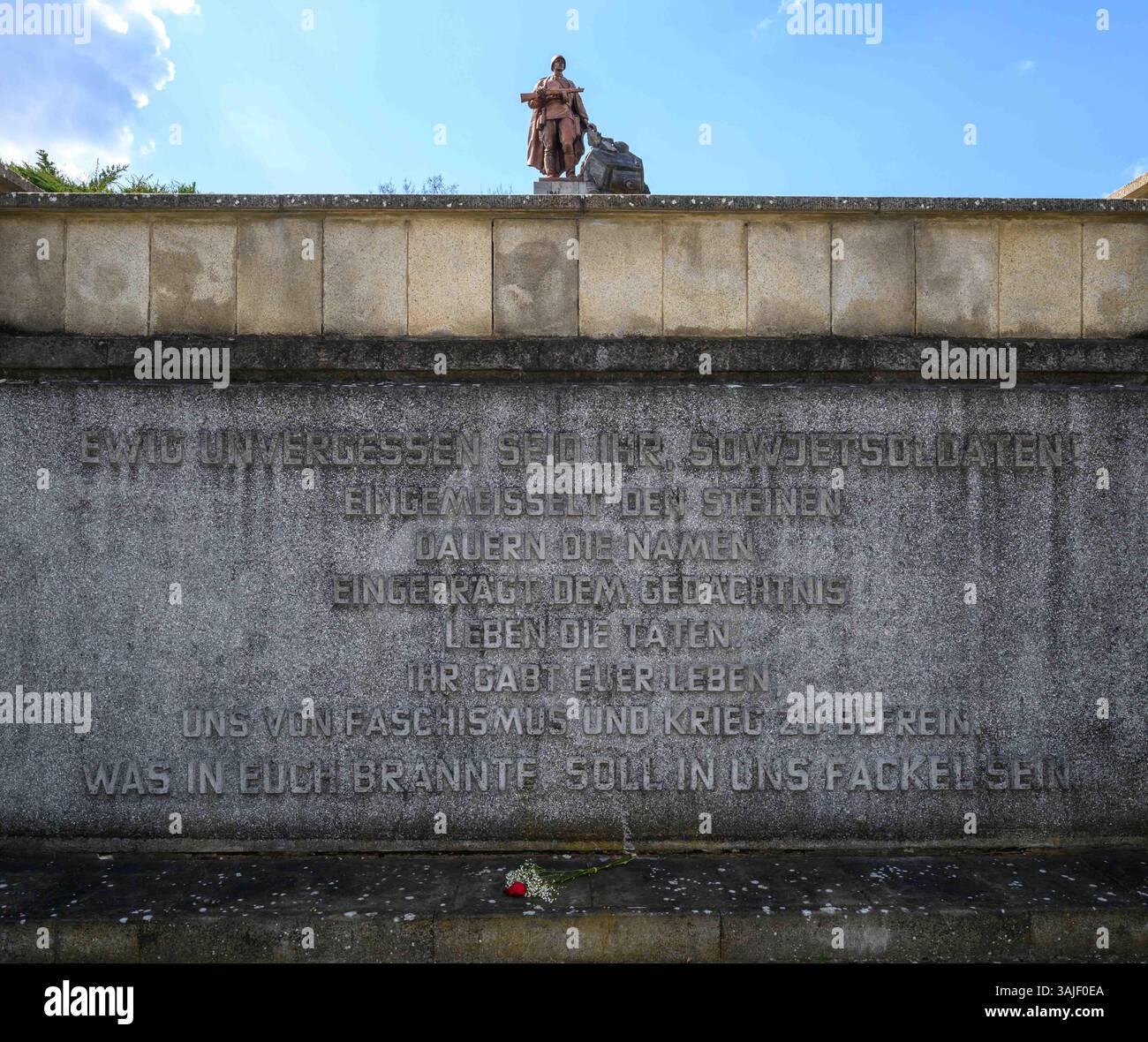 09 April 2025, Brandenburg, Seelow: The larger-than-life bronze ...
