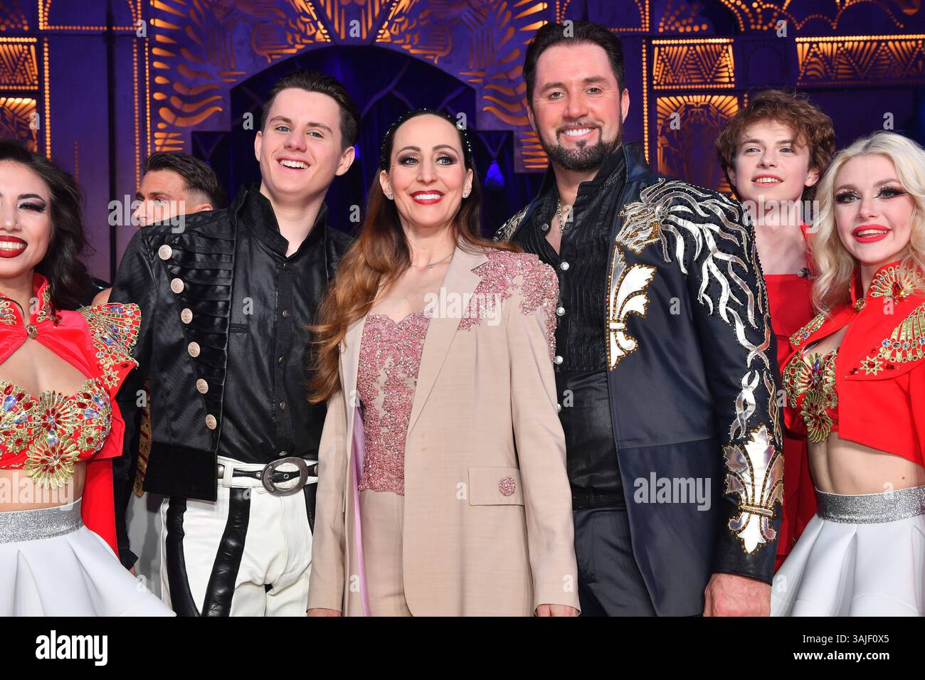 Alexis Henry Lacey-Krone, Jana Mandana Lacey-Krone und Martin Lacey jr ...