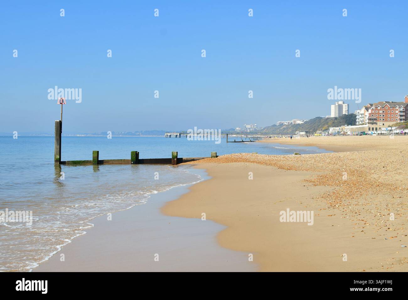 Warm spring 2025 uk hi-res stock photography and images - Alamy
