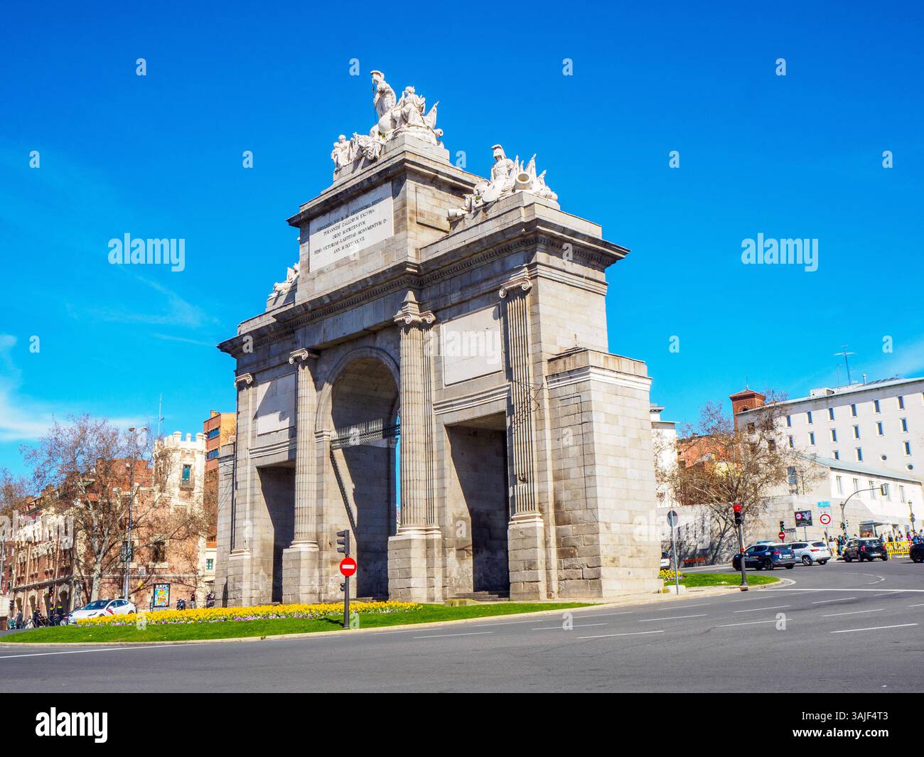 Puerta de Toledo Gate. Madrid, Spain Stock Photo - Alamy