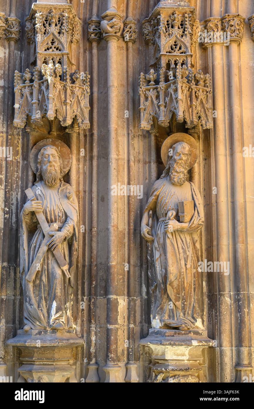 Statues of religious saints adorning the exterior walls of the ...