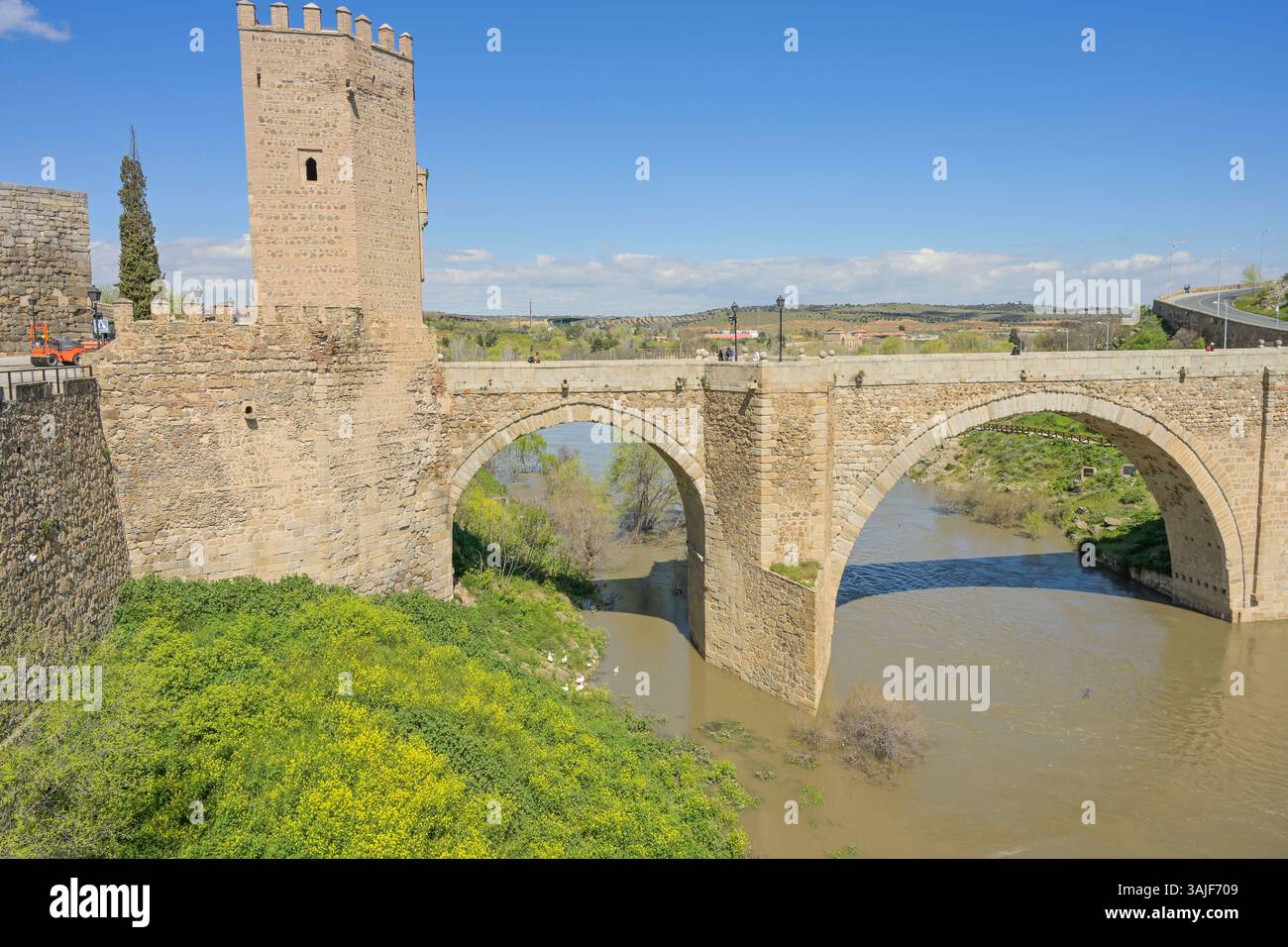 Alcantara-Brücke, Puente de Alcantara, Fluss Tajo, Toledo, Spanien ...