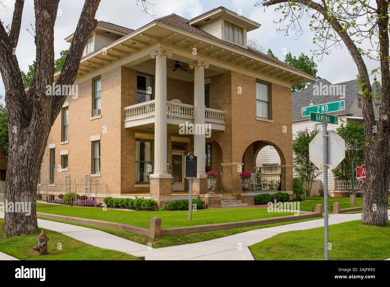 Katy House, a two-story bed and breakfast in the downtown historic district of Smithville ...