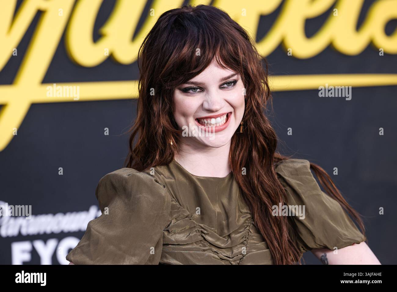 Sophie bathsheba thatcher hi-res stock photography and images - Alamy