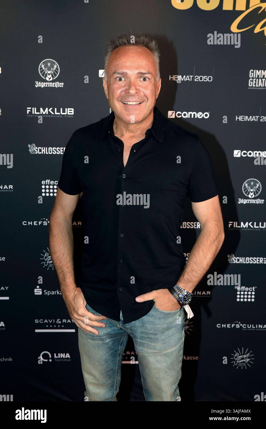 Tim Toupet beim Grand Opening vom Schlager Cafe Düsseldorf im Henkel ...