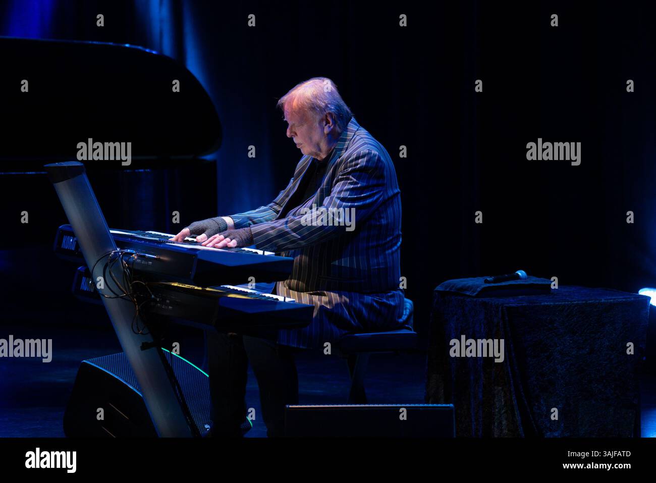 Fort Lauderdale, USA. 10th Apr, 2025. Rick Wakeman performs in Fort Lauderdale, Florida on April ...