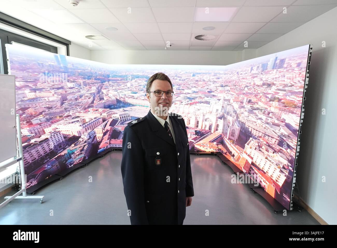 07 April 2025, Hamburg: Jörg Sauermann, Head of the Hamburg Fire ...