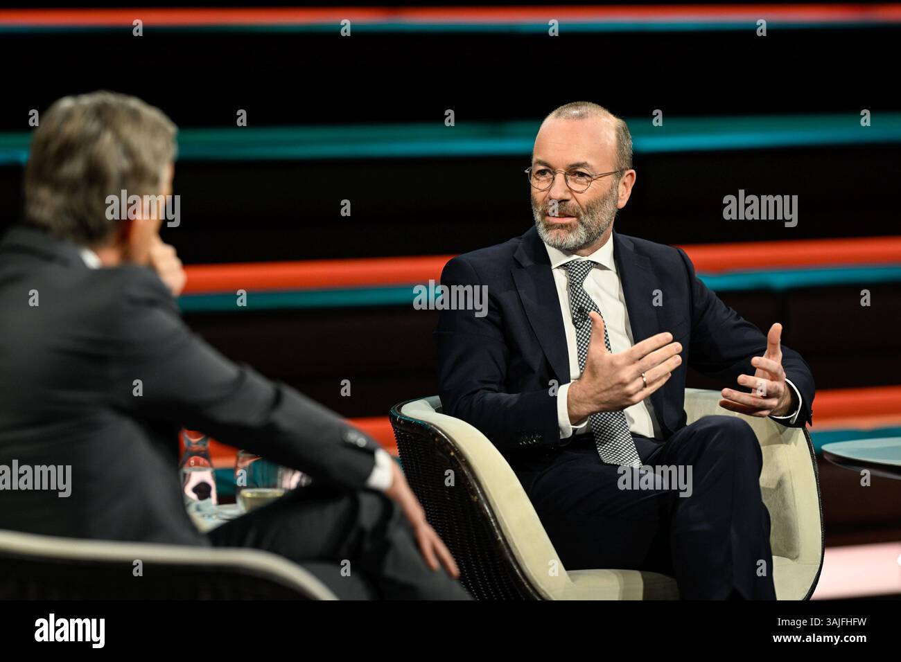 Markus Lanz li. und Manfred Weber 04/25 her Markus Lanz li. mit Manfred ...