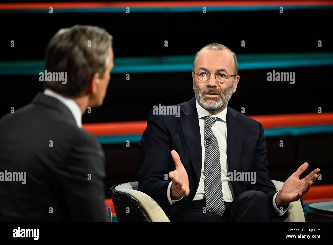 Markus Lanz li. und Manfred Weber 04/25 her Markus Lanz li. mit Manfred ...