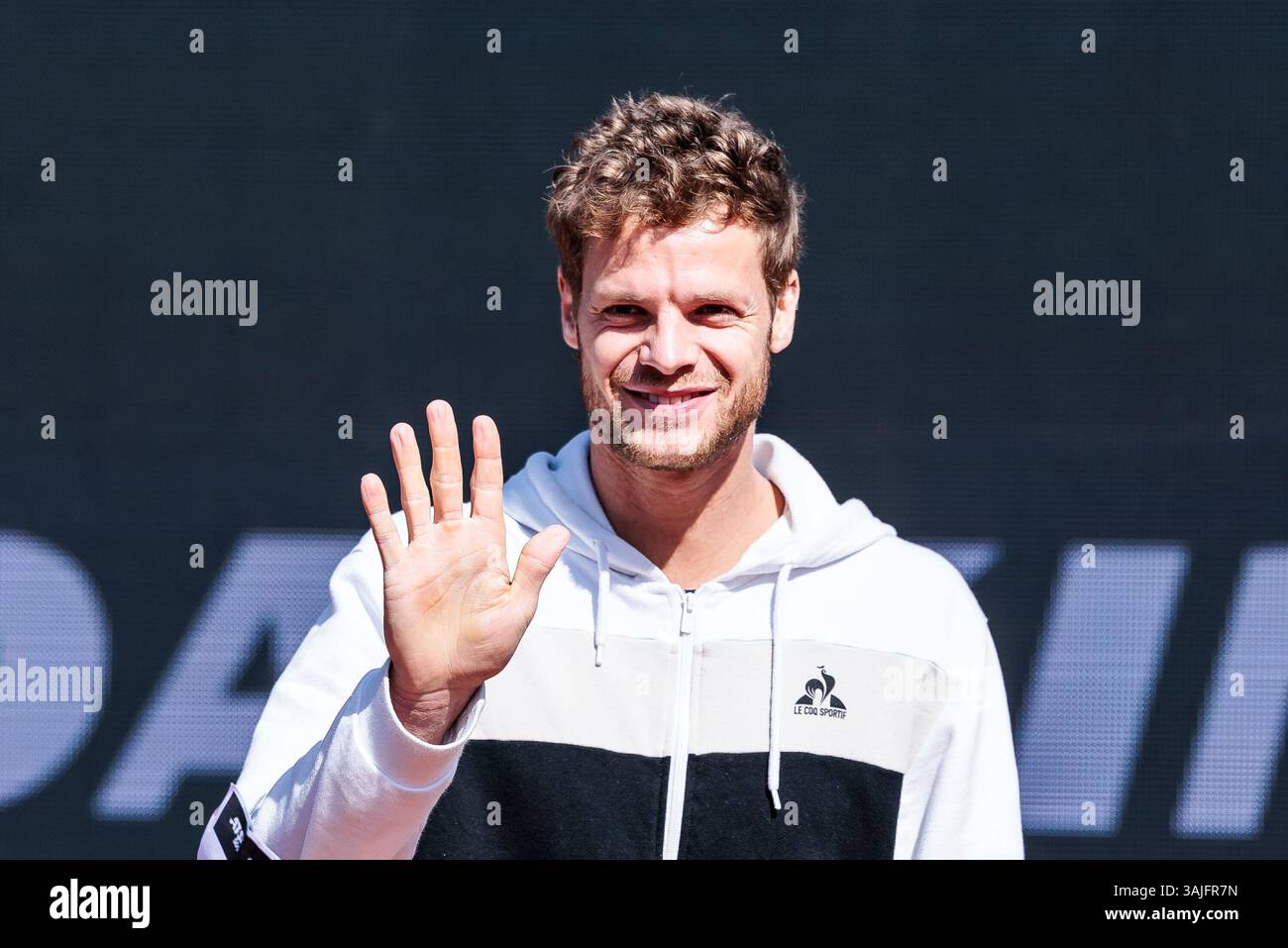 Yannick Hanfmann (Deutschland) winkt BMW Open by Bitpanda M?nchen ATP ...