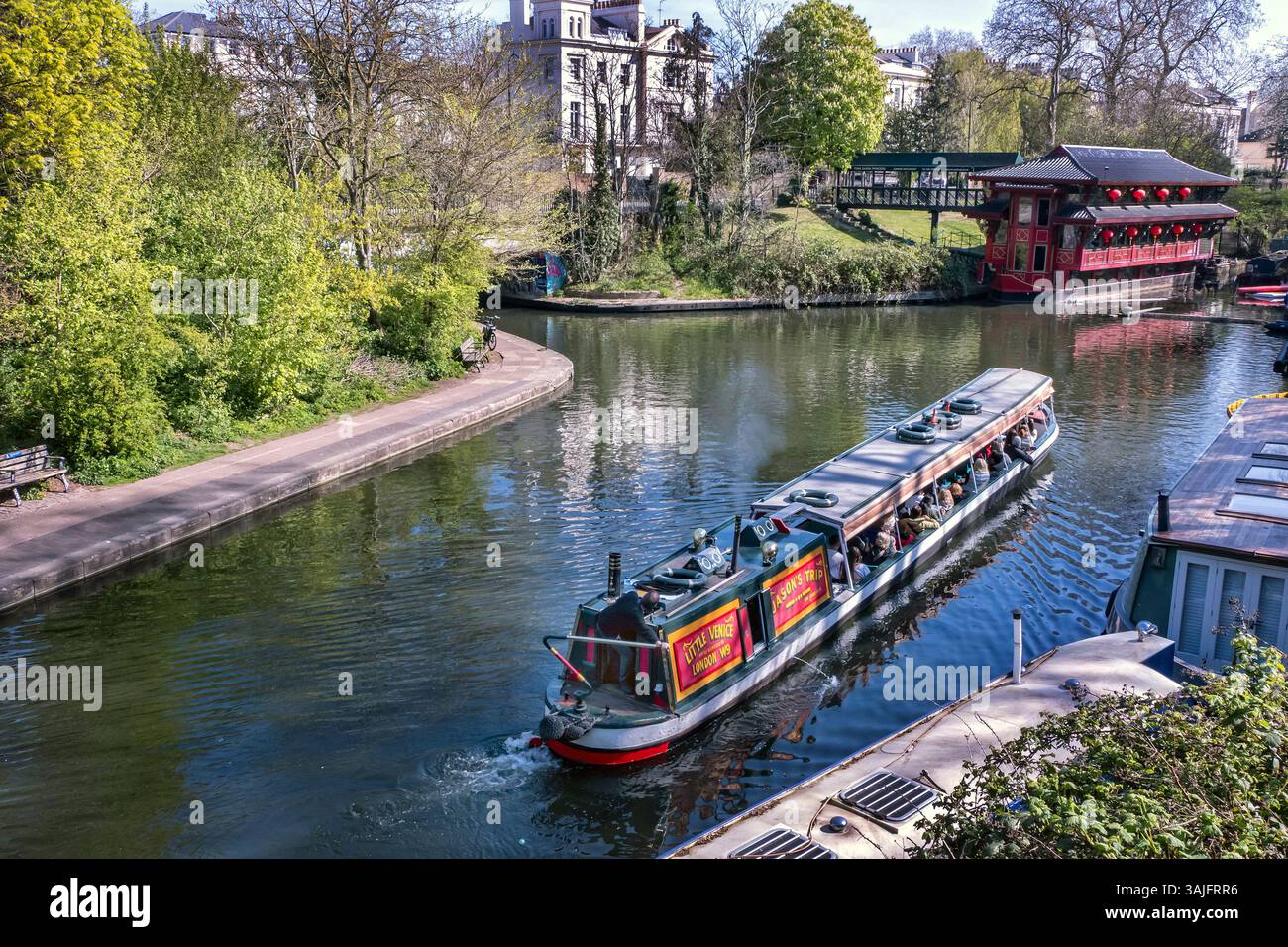 Regents Park Canal Water Bus Stock Photo - Alamy