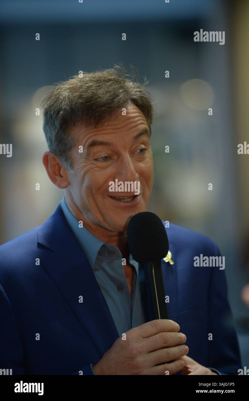 MIAMI, FLORIDA - APRIL 10: Actor Jason Isaacs speaks to the media at ...