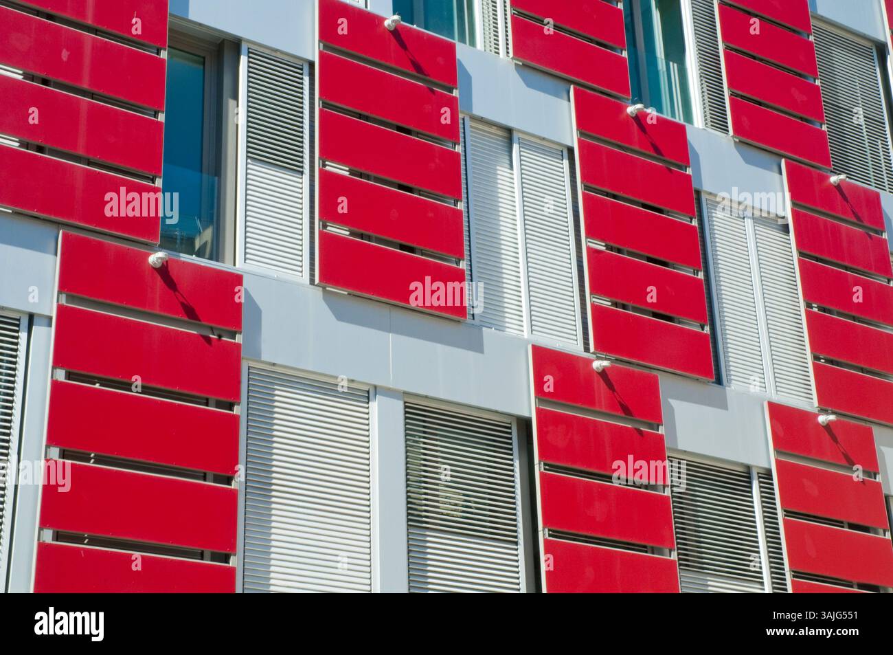 Vivienda moderna hi-res stock photography and images - Alamy