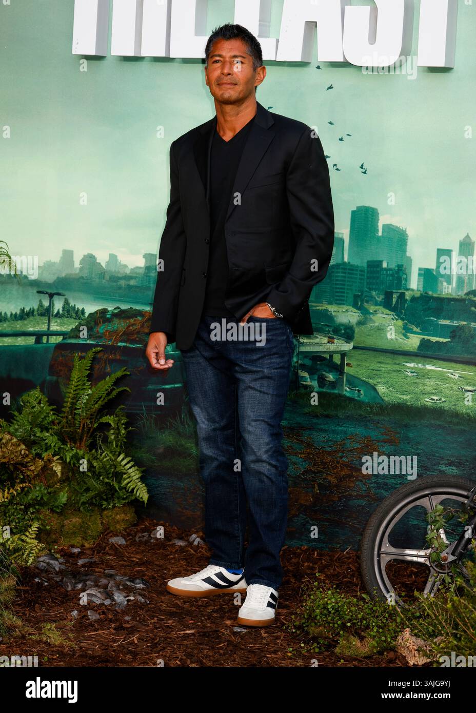 Asad Qizilbash attends the The Last Of Us Season two UK Premiere at Vue ...