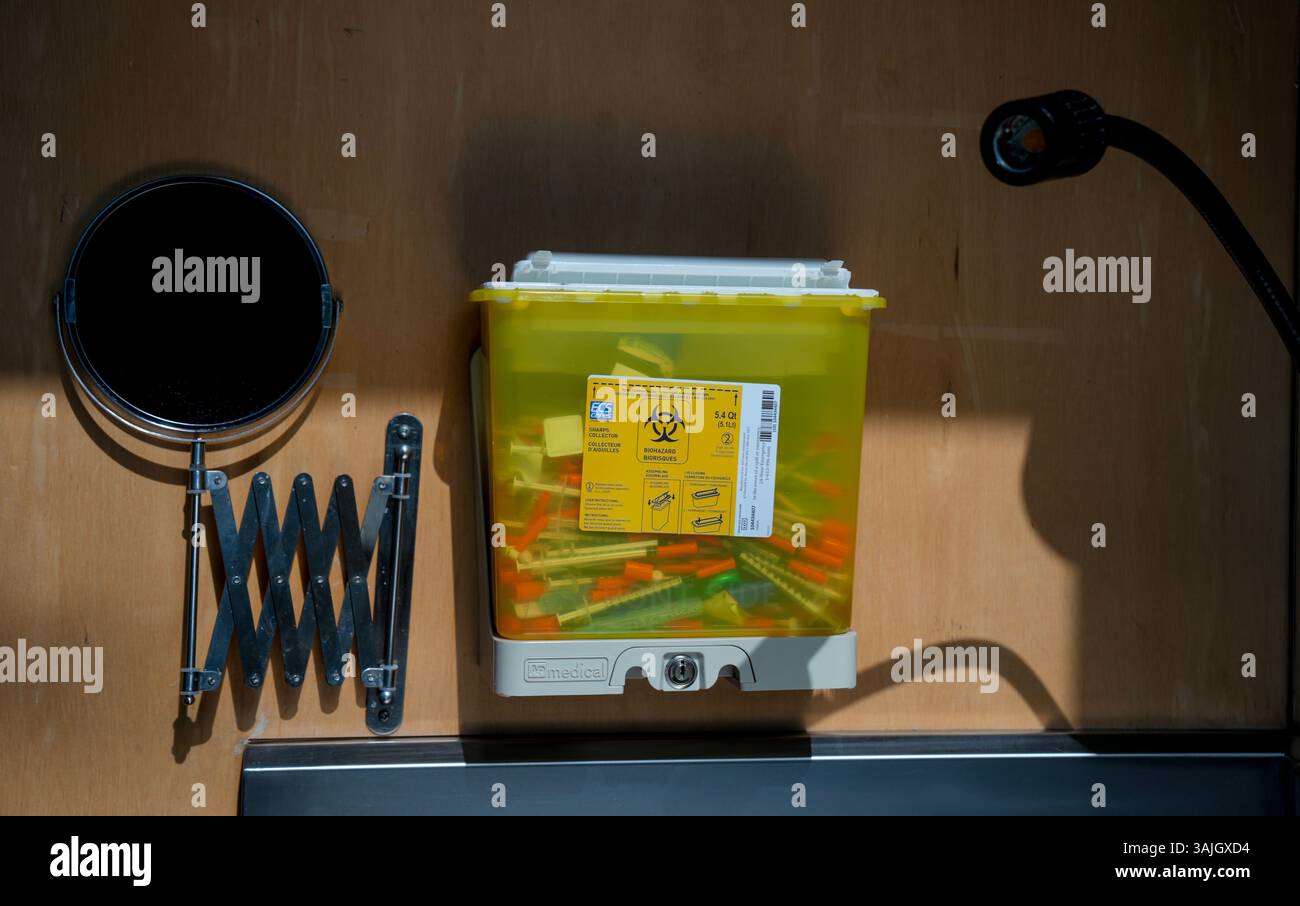 Toronto, Canada. 21st Mar, 2025. A sharps collector containing used ...