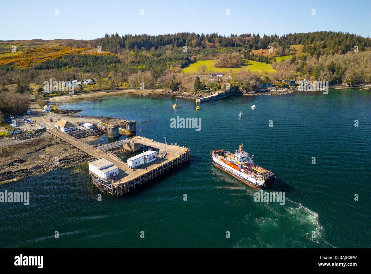 Caledonian MacBrayne passenger ferry Loch Bhrusda, arriving at Armadale ...