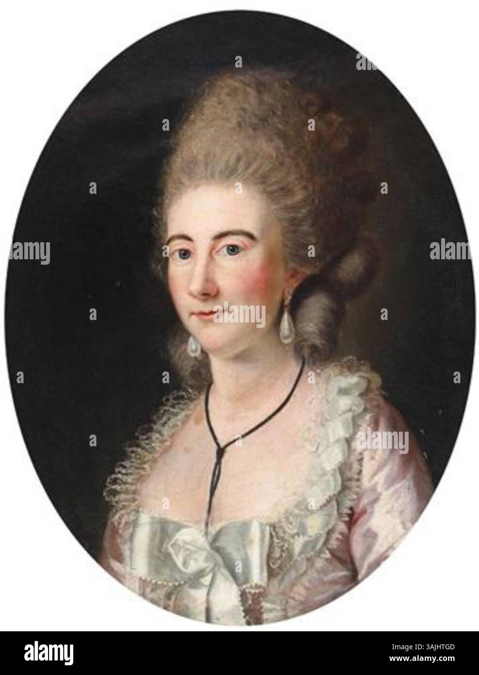 This 18th-century oil portrait of a noble woman captures the elegance ...