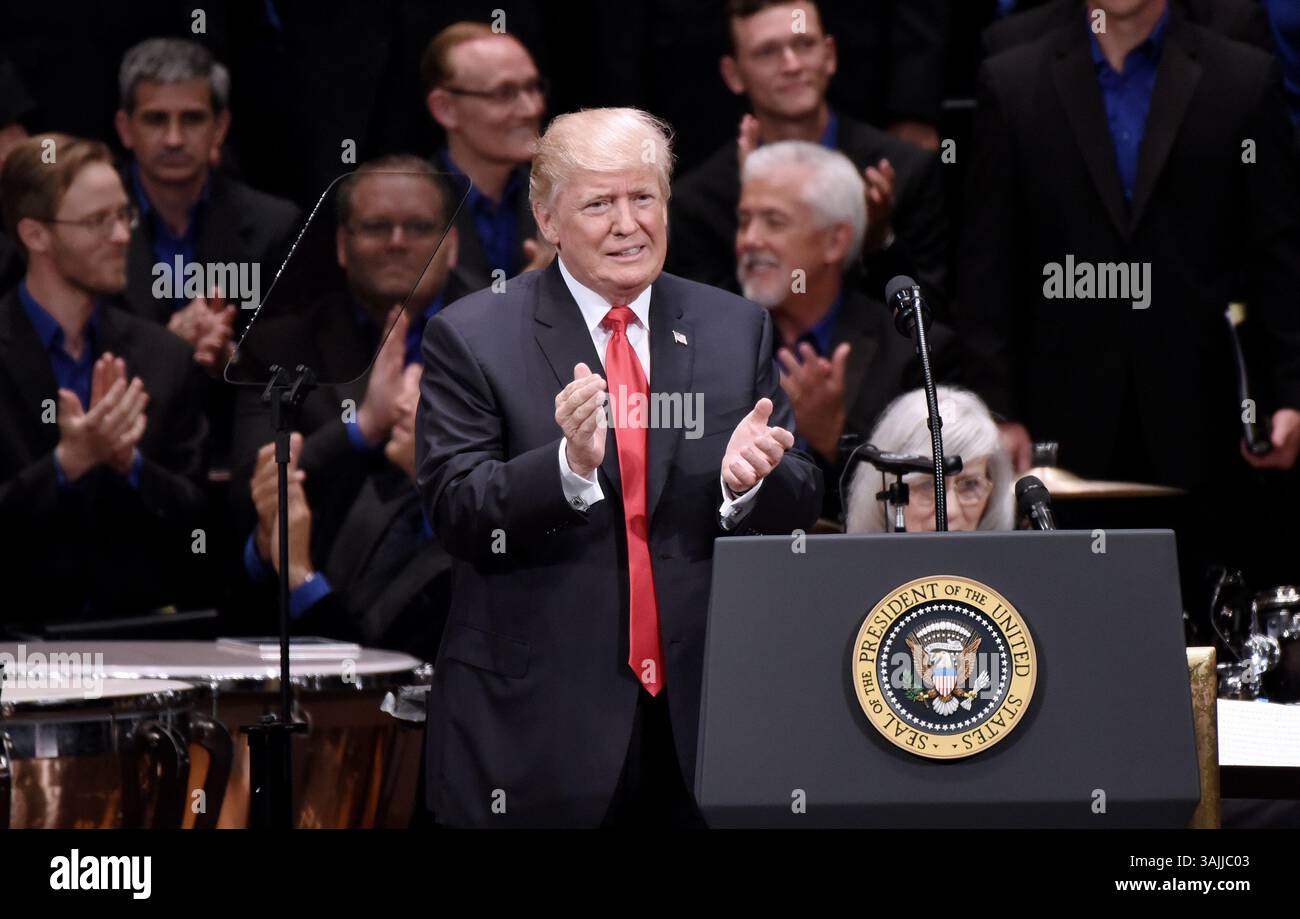 Donald j trump john f kennedy center for the performing hi-res stock ...