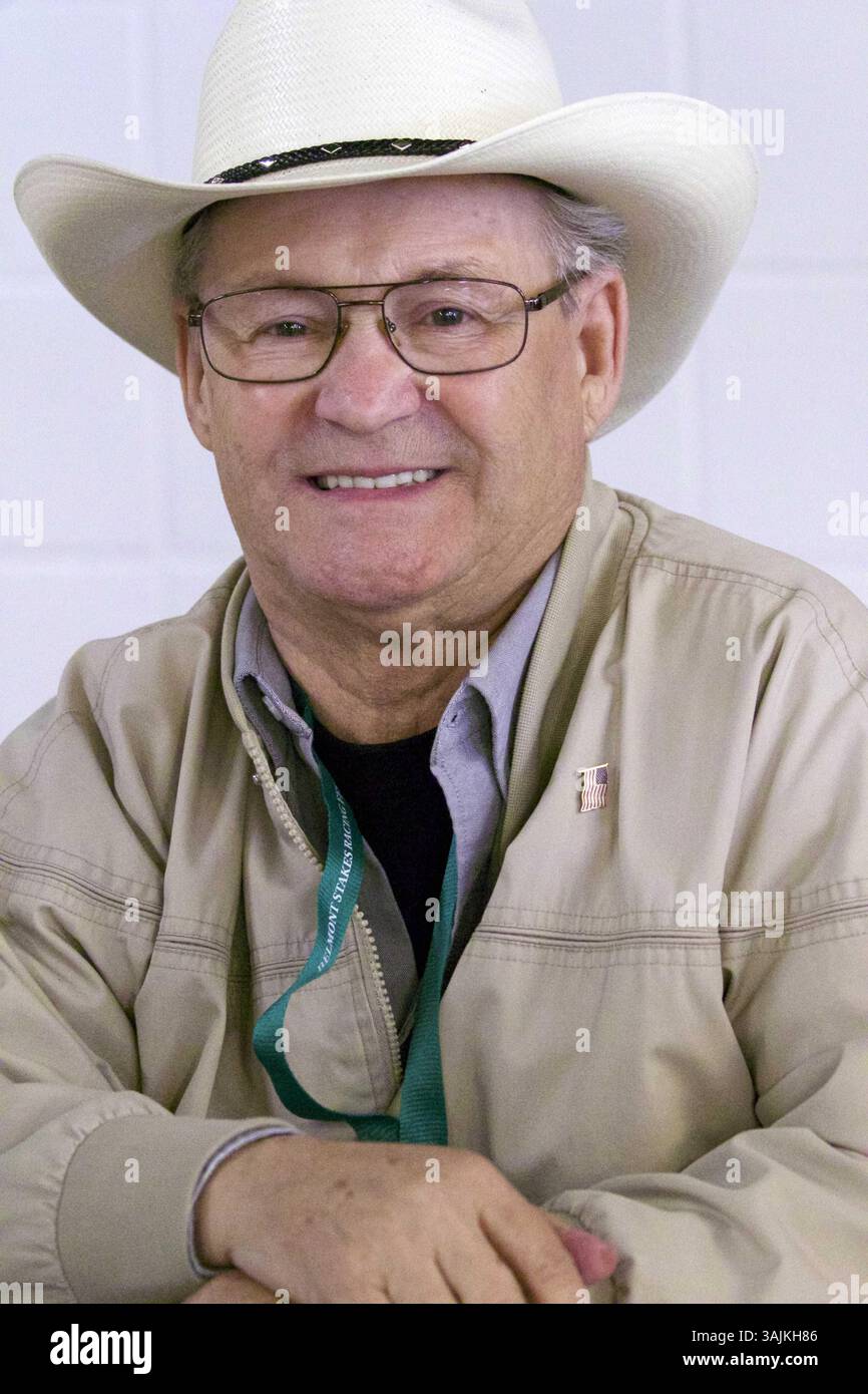 June 9, 2017 - Elmont, New York, U.S - Hall of Fame jockey RON TURCOTTE ...