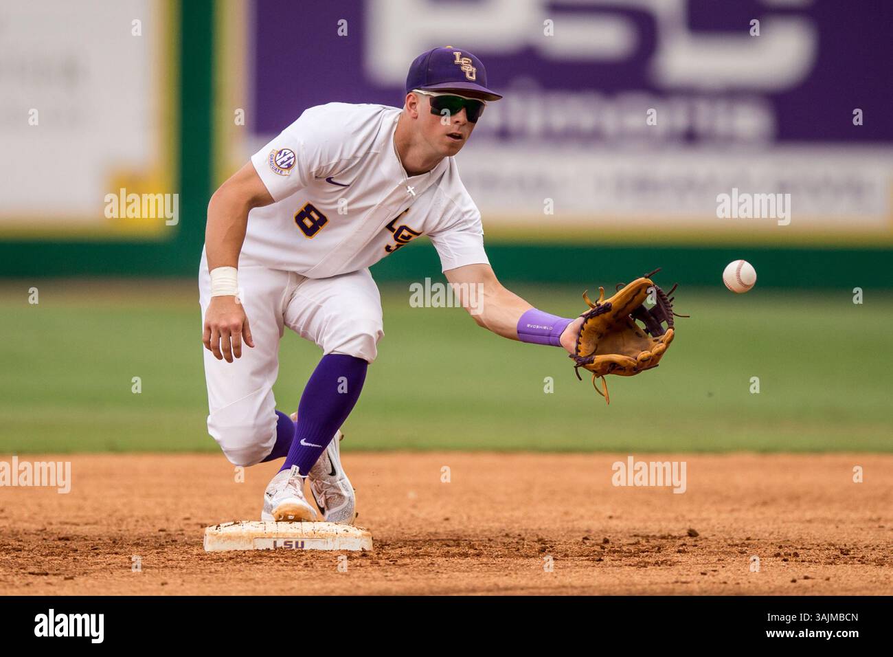 June 01, 2017: LSU infielder Cole Freeman (8) warming up before the ...