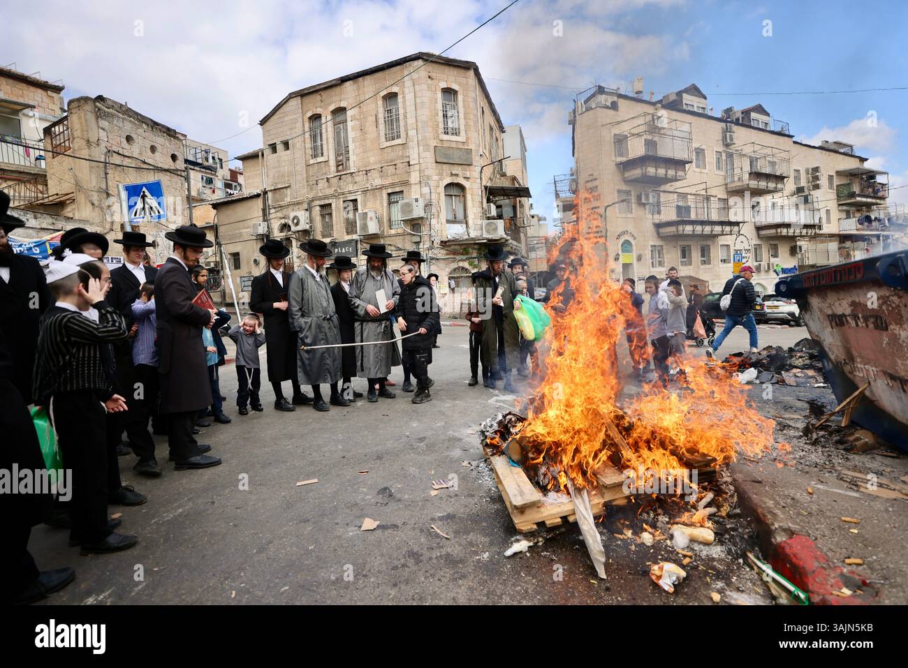 Jerusalem. 11th Apr, 2025. Ultra-Orthodox Jews burn leavened items ...
