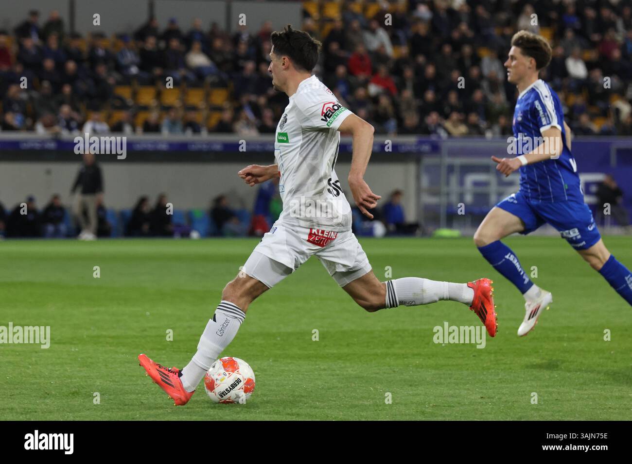 Linz, Austria. 11th Apr, 2025. LINZ, AUSTRIA - APRIL 11: Alessandro ...