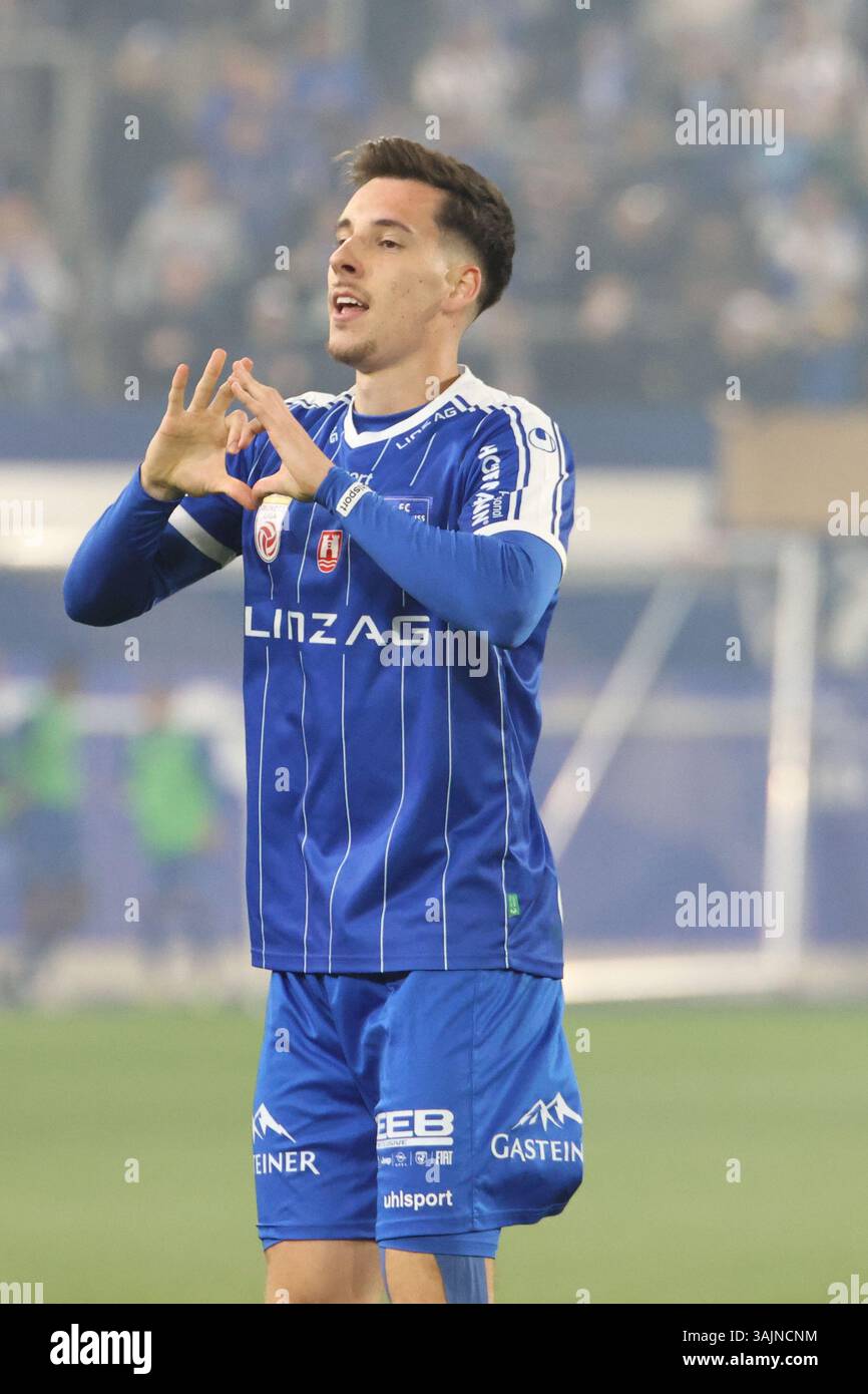 Linz, Austria. 11th Apr, 2025. LINZ, AUSTRIA - APRIL 11: Conor Noss of ...