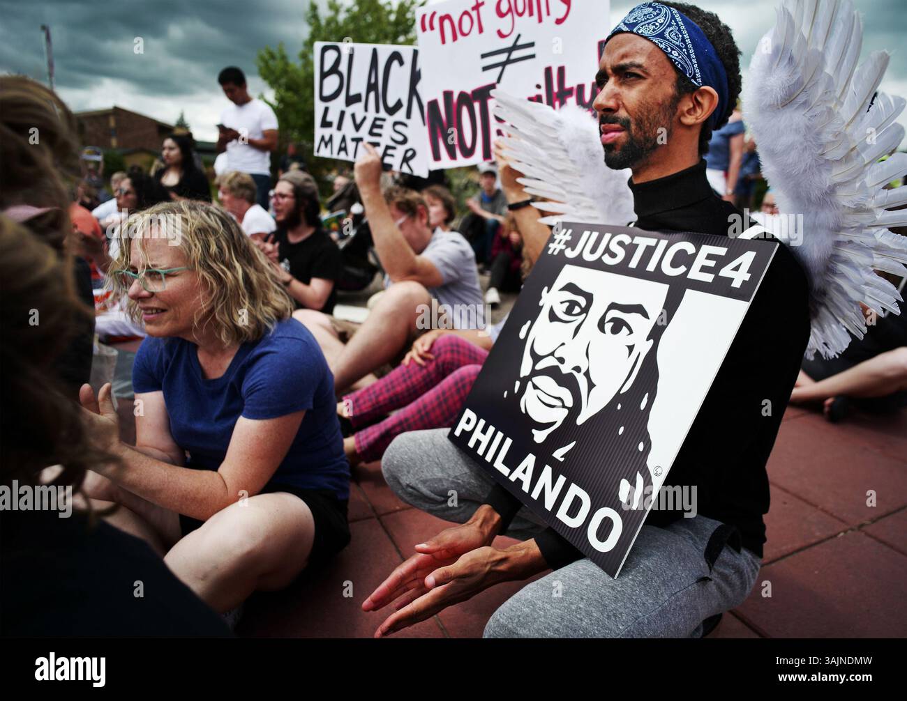 Richard iman hi-res stock photography and images - Alamy