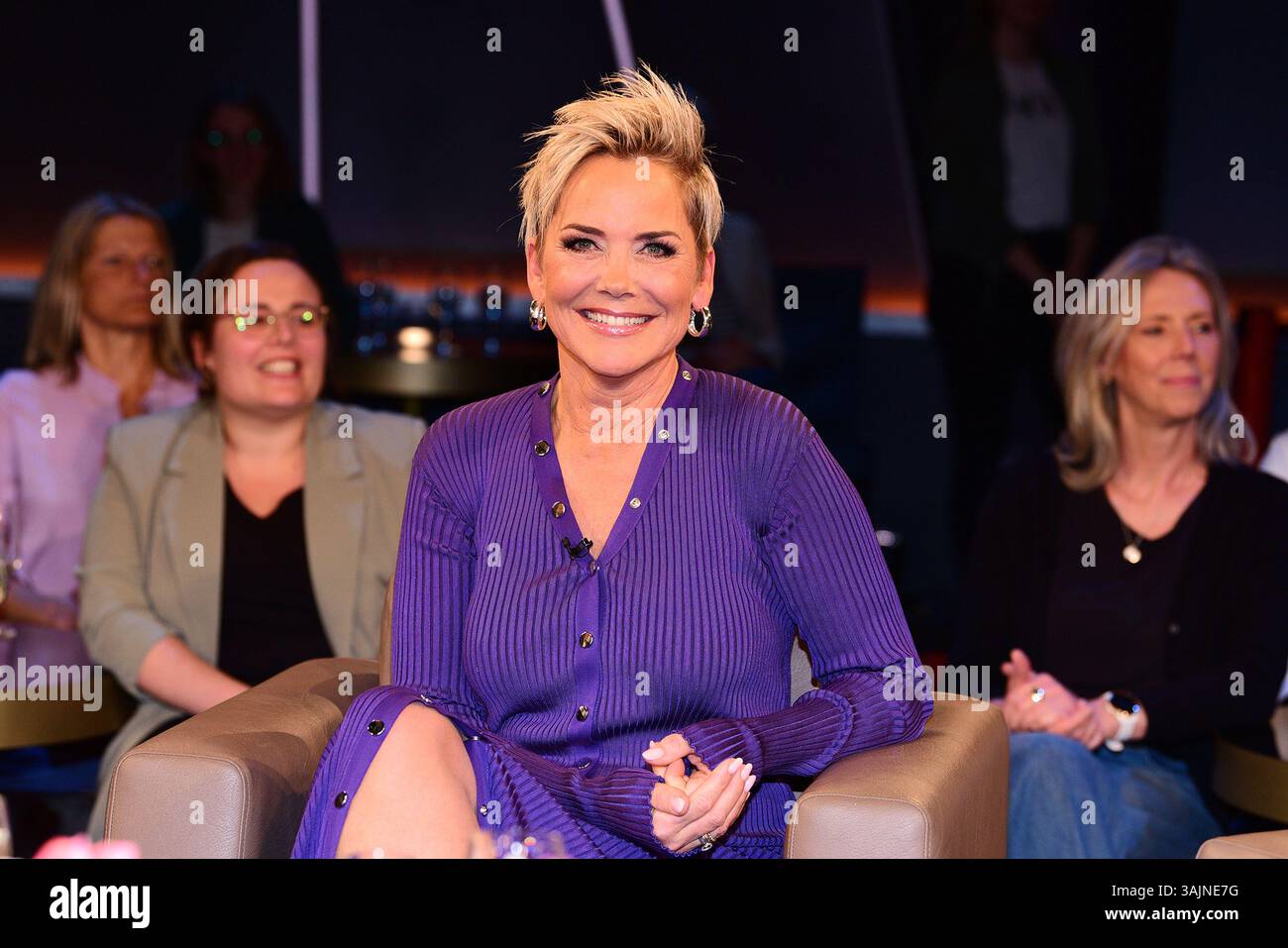 Inka Bause zu Gast bei der NDR Talk Show am 11.04.2025 in Hamburg Stock ...