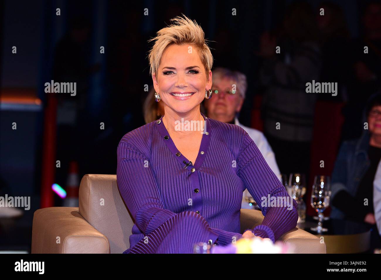 Inka Bause zu Gast bei der NDR Talk Show am 11.04.2025 in Hamburg Stock ...