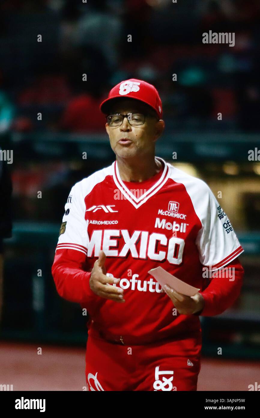 Mexico City, Mexico. 10th Apr, 2025. Diablos Rojos del Mexico manager ...