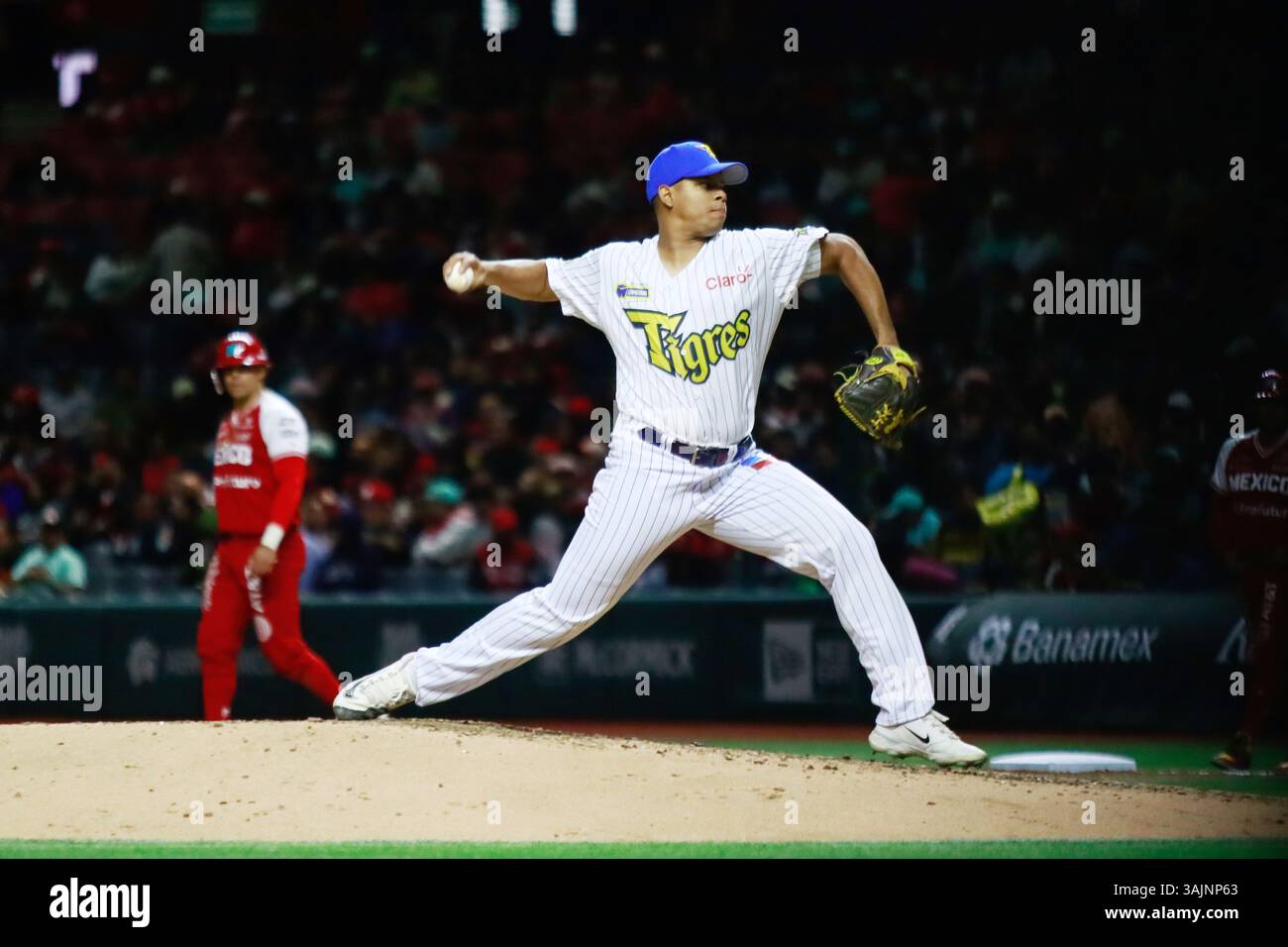 Mexico City, Mexico. 10th Apr, 2025. Santos Jarquin #96 of Tigres de ...