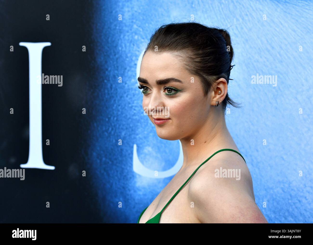July 12, 2017 - Los Angeles, California, U.S - Actor Maisie Williams ...