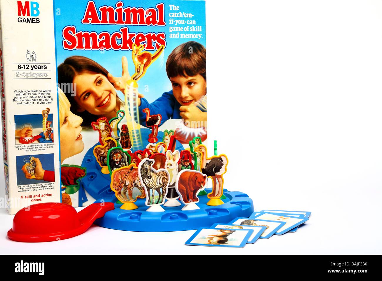 Animal board games hi-res stock photography and images - Alamy