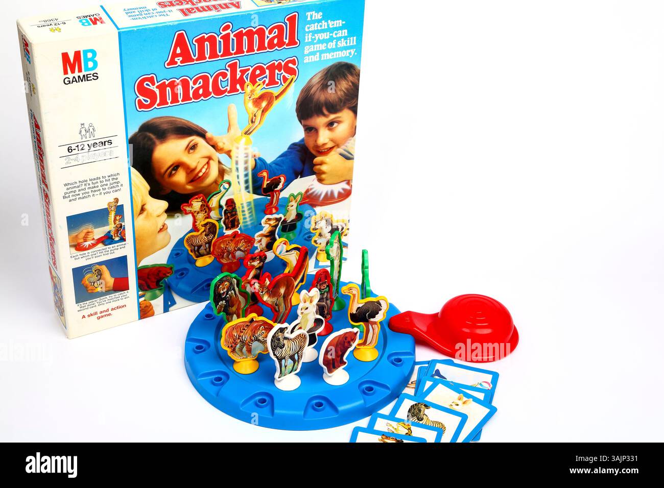 Vintage MB games animal smackers game Stock Photo - Alamy