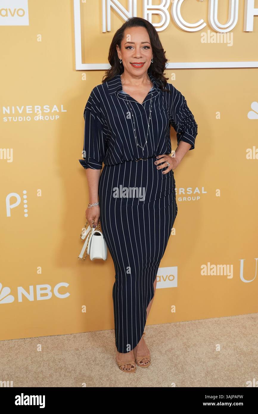 Selenis Leyva arrives at the NBCU Emmy luncheon on Friday, April 11 ...