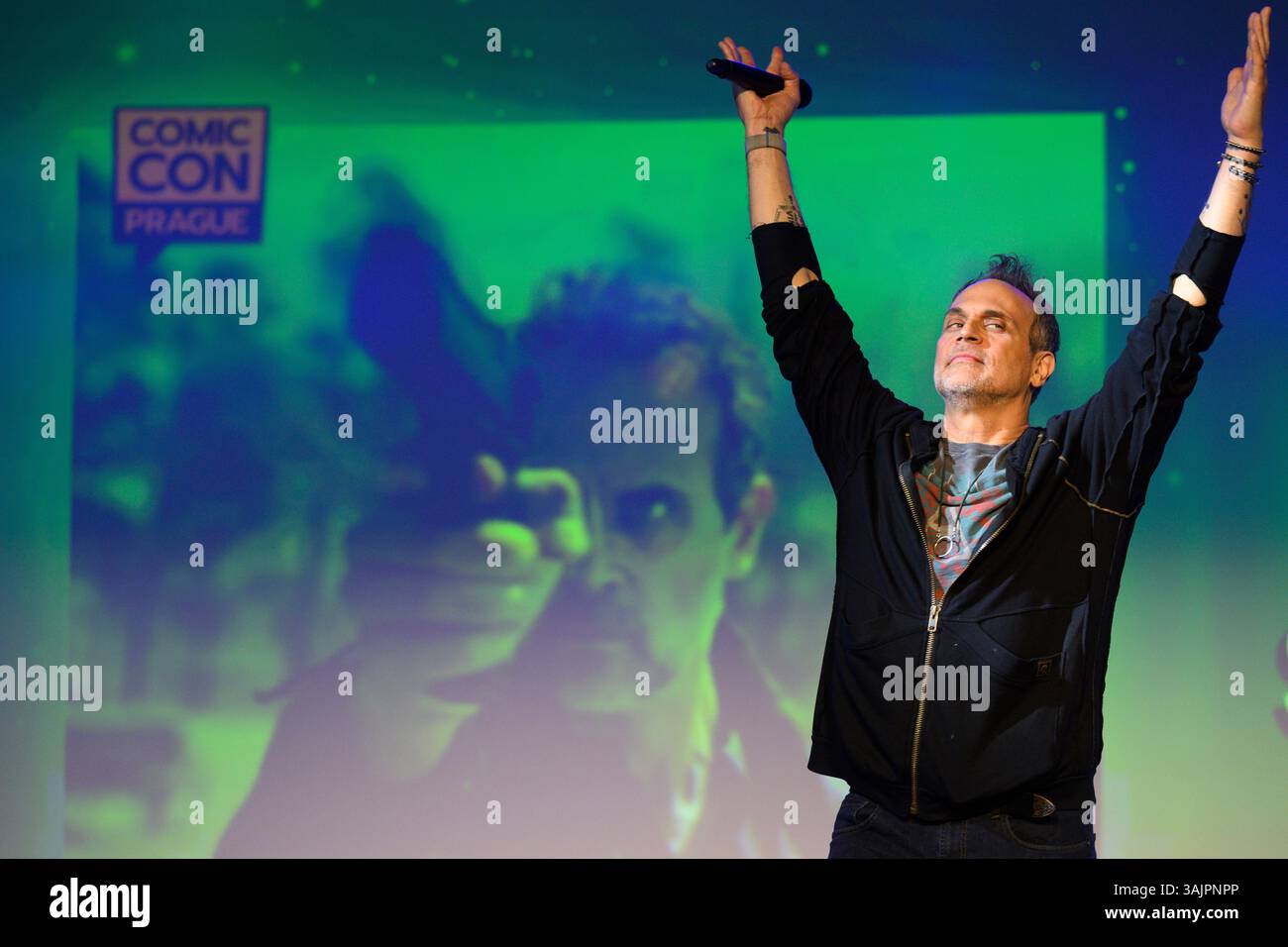 Prague, Czech Republic. 11th Apr, 2025. American actor Todd Stashwick ...