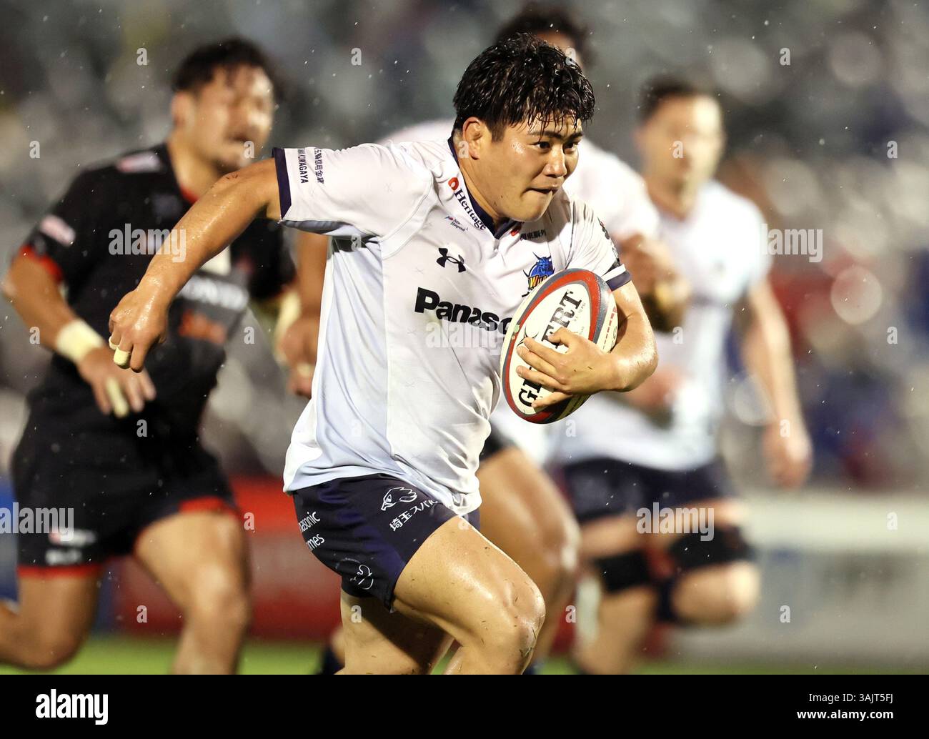 April 11, 2025, Tokyo, Japan - Saitama Panasonic Wild Knights hoker ...