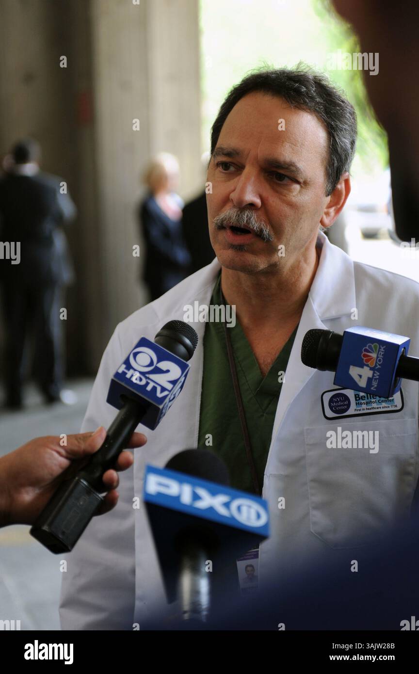 May 15, 2009 - Manhattan, New York, USA - Director of Trauma Surgery Dr ...