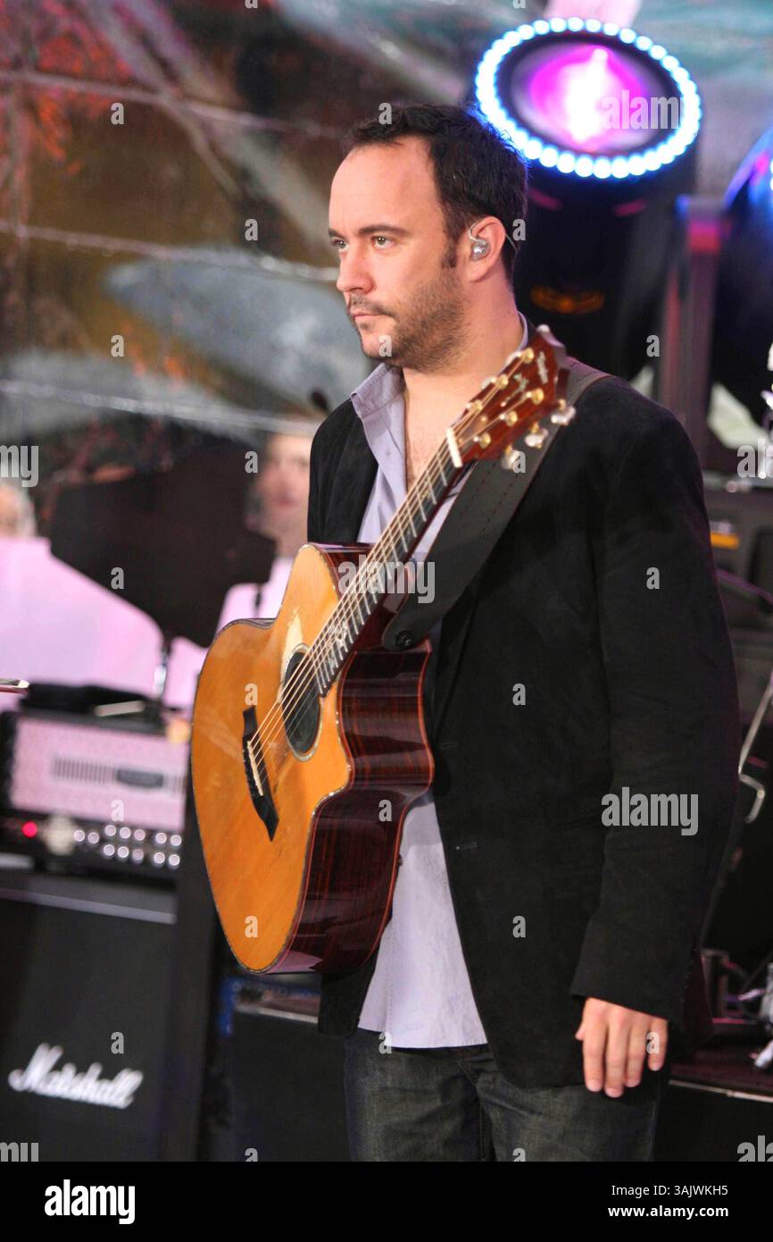 DAVE MATTEWS.DAVE MATTHEWS Band Performs On NBC's ''Today'' at ...