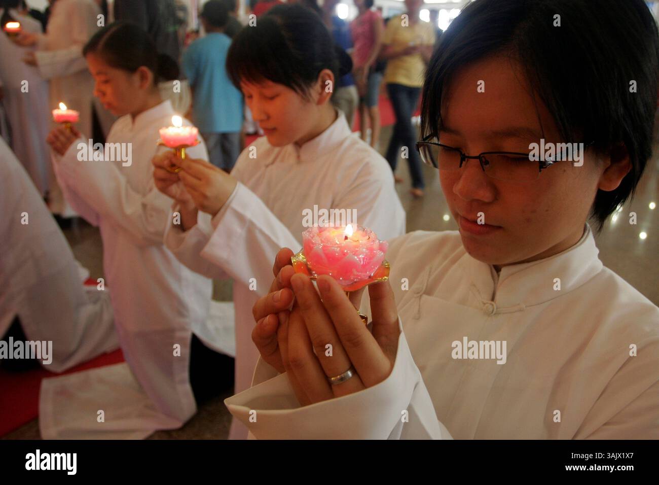 May 09, 2009 - Batam, Riau Islands, Indonesia - Buddhist people of ...