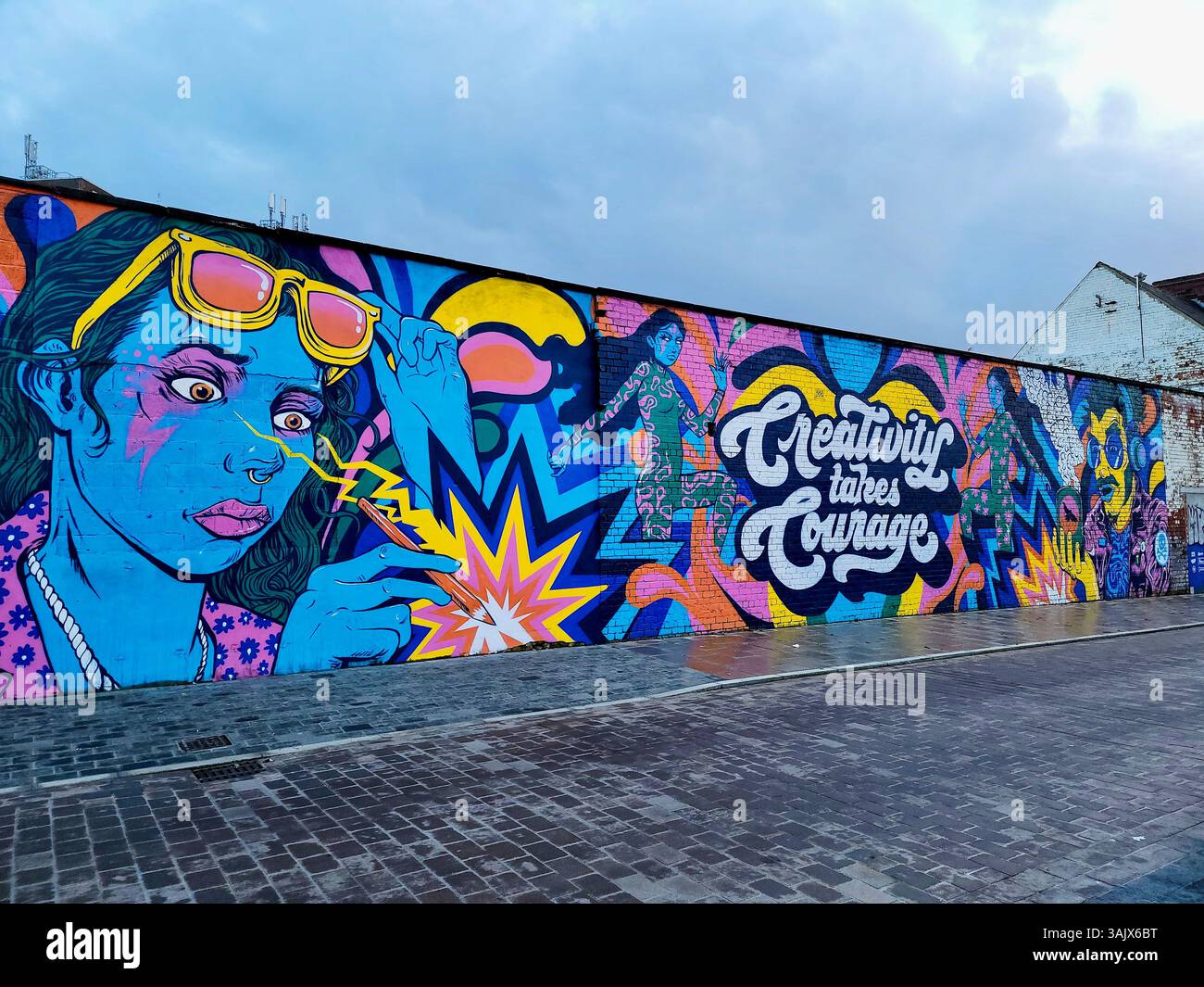 Street Art Graffiti Mural Leeds UK Stock Photo - Alamy