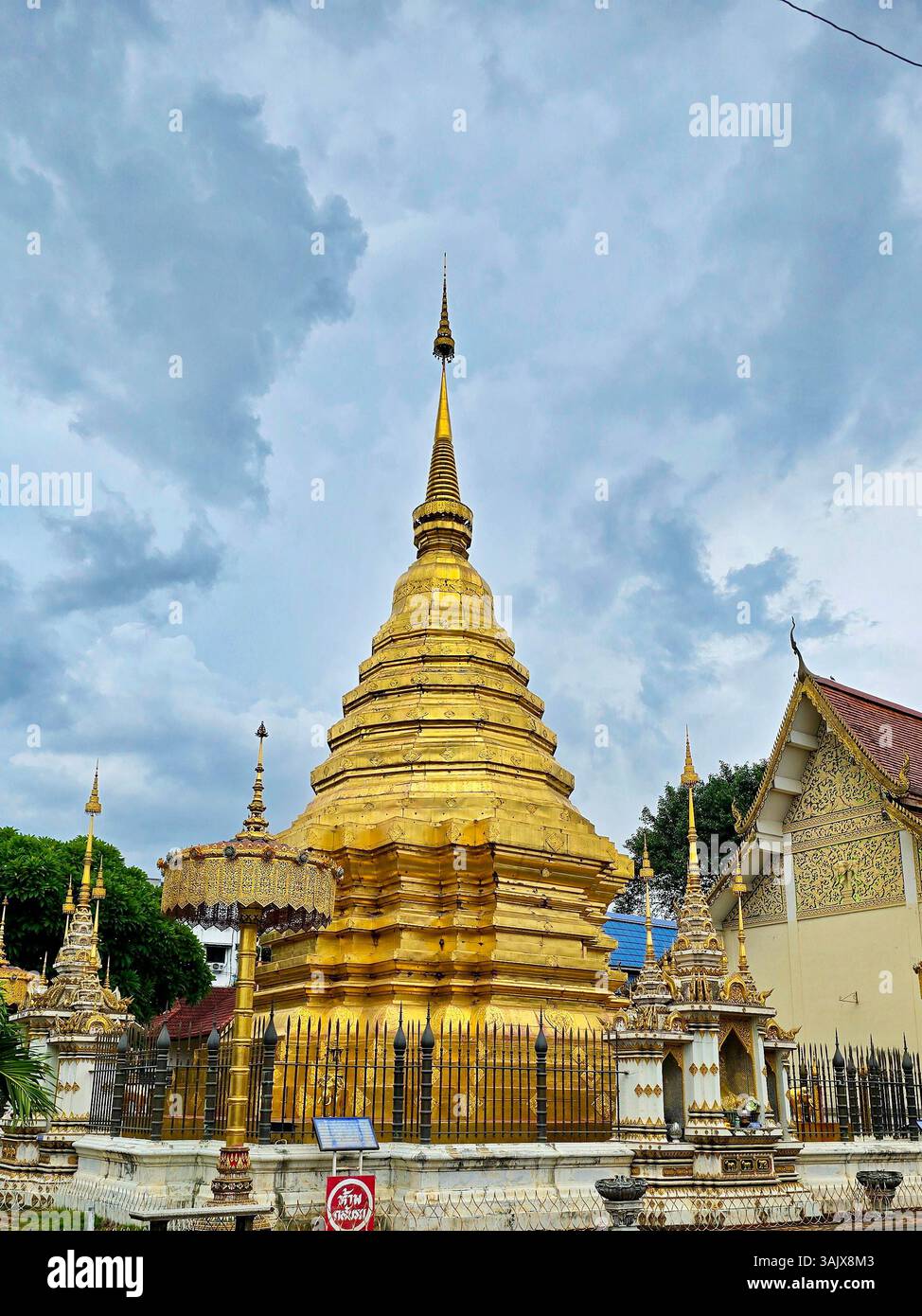 Wat ChomPhu, Chiang Mai, Thailand daylight Stock Photo - Alamy