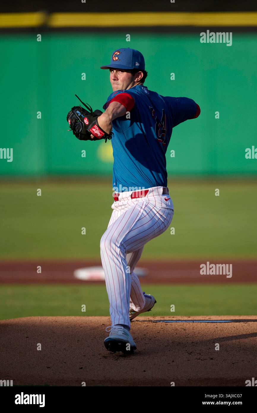 Clearwater Threshers pitcher Andrew Painter (24) delivers a pitch ...