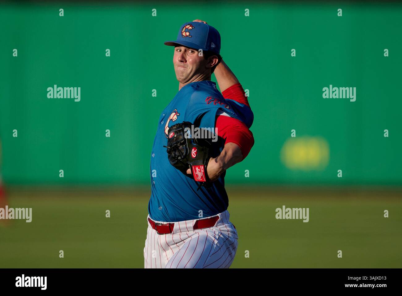 Clearwater Threshers pitcher Andrew Painter (24) delivers a pitch ...