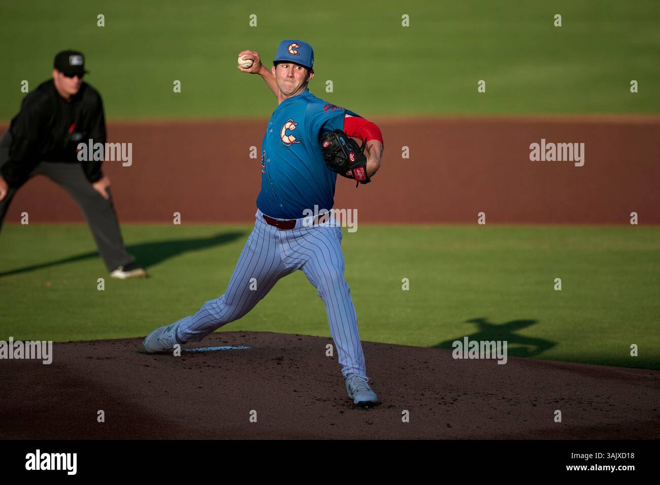 Clearwater Threshers pitcher Andrew Painter (24) delivers a pitch ...