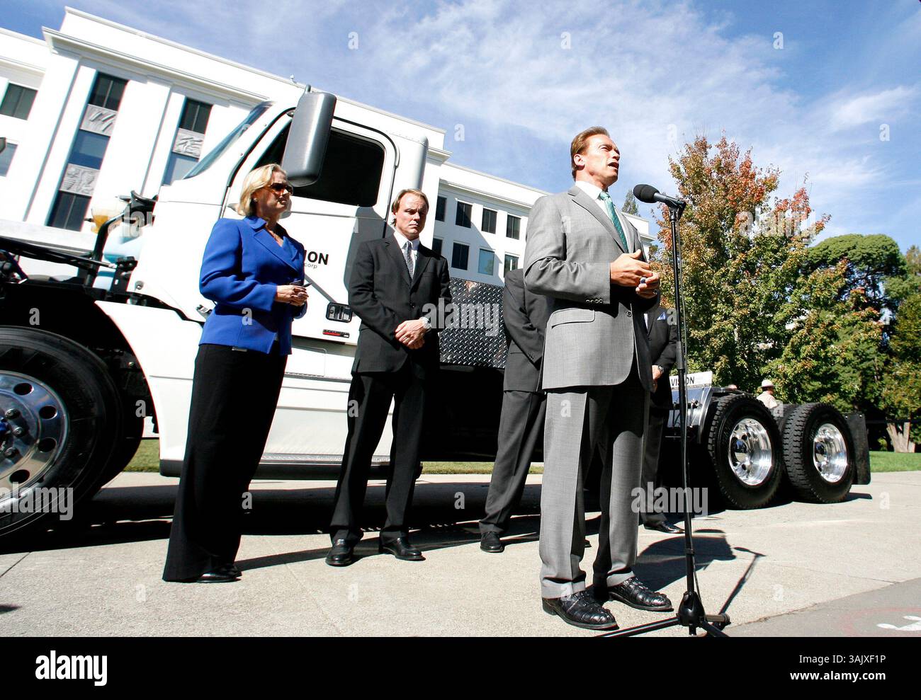 Oct 20, 2009 - Sacramento, California, USA - Governor ARNOLD ...